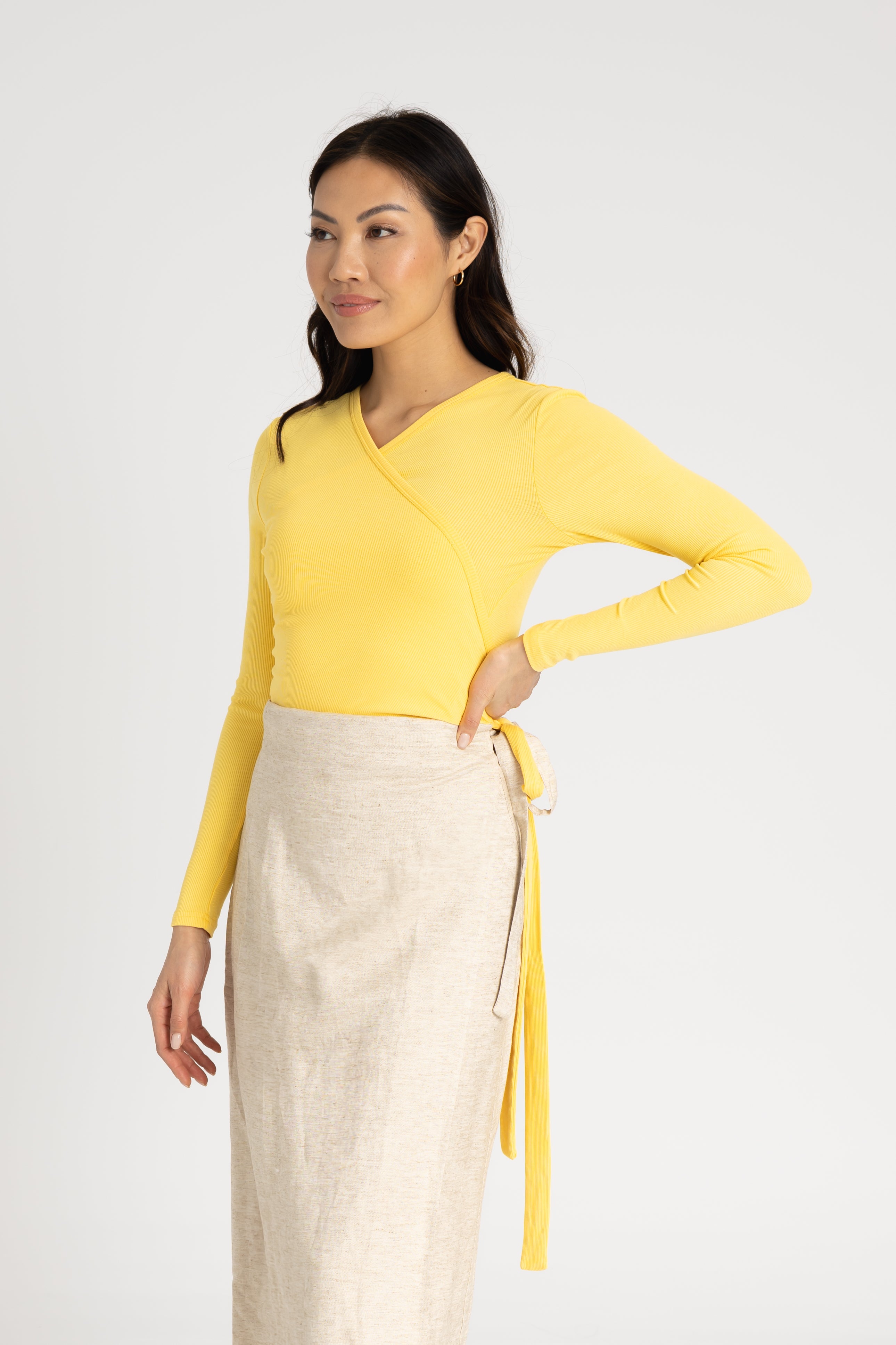 Sunflower Wrap Tee – BLANK